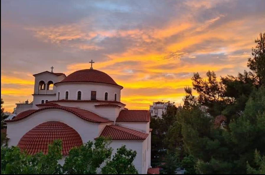 Ζωοδόχος Πηγή: Λιτάνευση της εικόνας την Παρασκευή στην Καλογρέζα ...