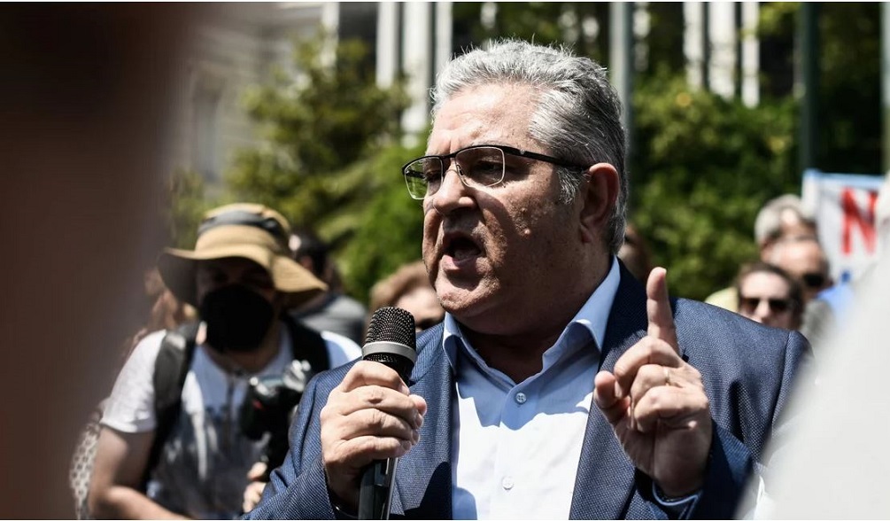 Συλλαλητήριο του ΠΑΜΕ στο Σύνταγμα για τις φωτιές – Παρών ο Δημήτρης ...