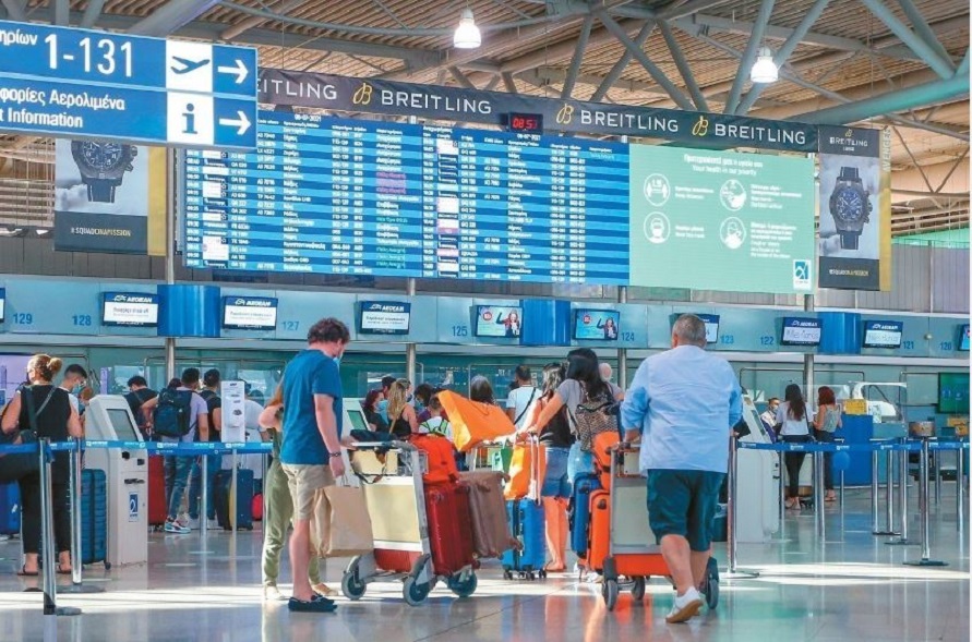 “Ταξιδιωτικό χάος” στα αεροδρόμια – Ντόμινο με την ακύρωση 1200 πτήσεων ...