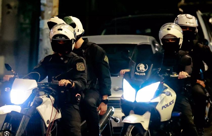 Νεκρό 8χρονο παιδί στο Ζεφύρι – Δράστης ο νονός του, όπως κατήγγειλε η ...